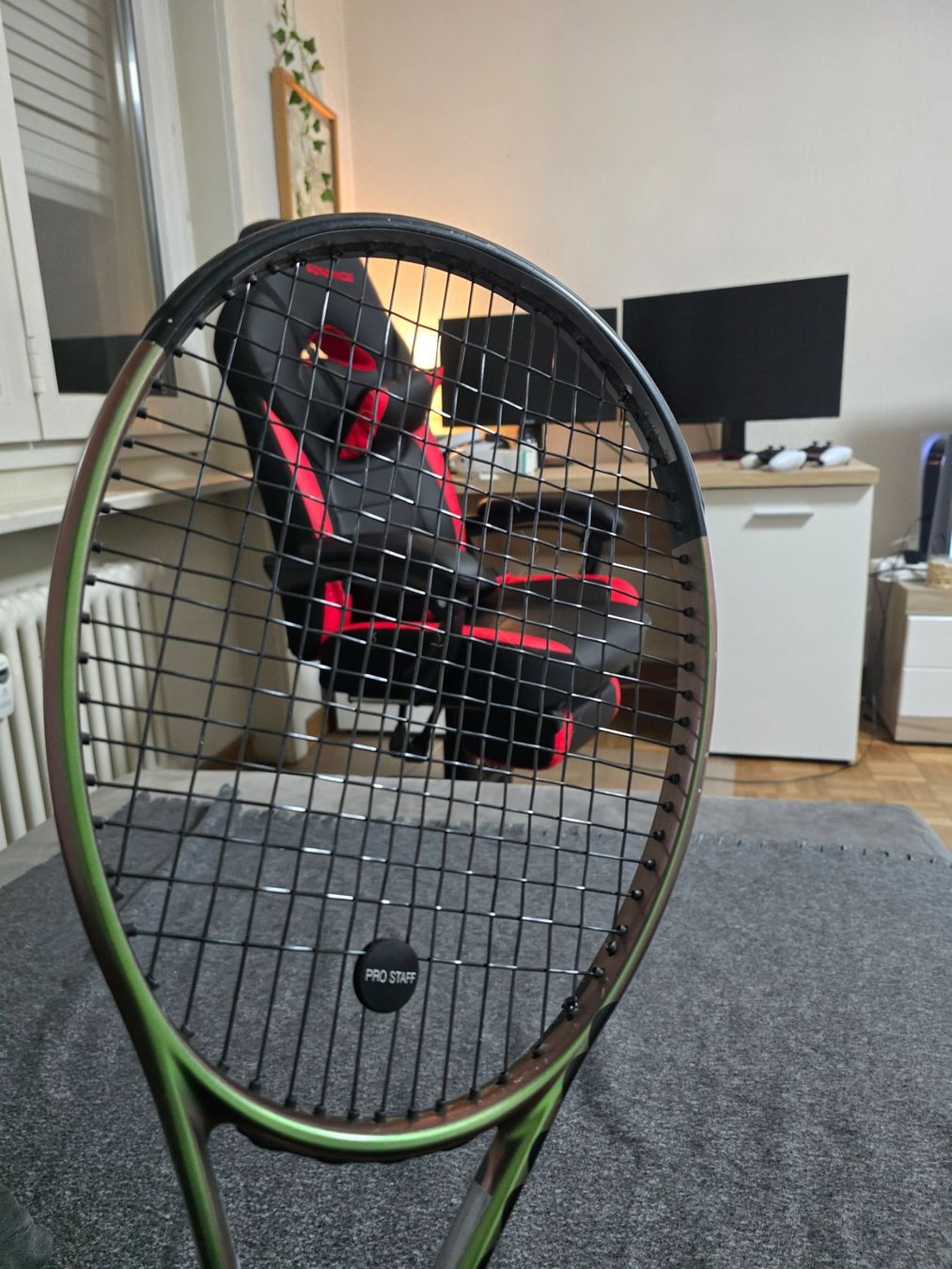 Wilson Blade 98 L2 (Gebraucht) in Lausanne für CHF 80 – mit Lieferung ...