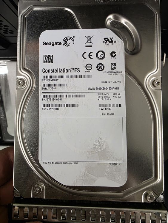 Chenbro rm42200 usb 3.0. rack enclosure (Gebraucht) in Zweisimmen für ...