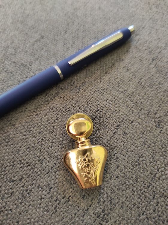 Pin Priscilla Presley Moments (Neu (gemäss Beschreibung)) in ...