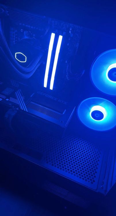Gaming Pc rtx 5070 ryzen 7 7800x3d 32gb ram 6000mhz 1tb m2 (Gebraucht ...