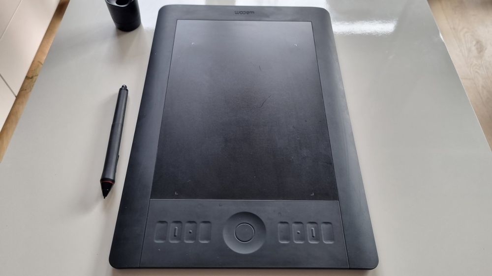 Wacom Intuos 5 Pro M Grafiktablet (Gebraucht) in Bad Homburg für CHF 40 ...