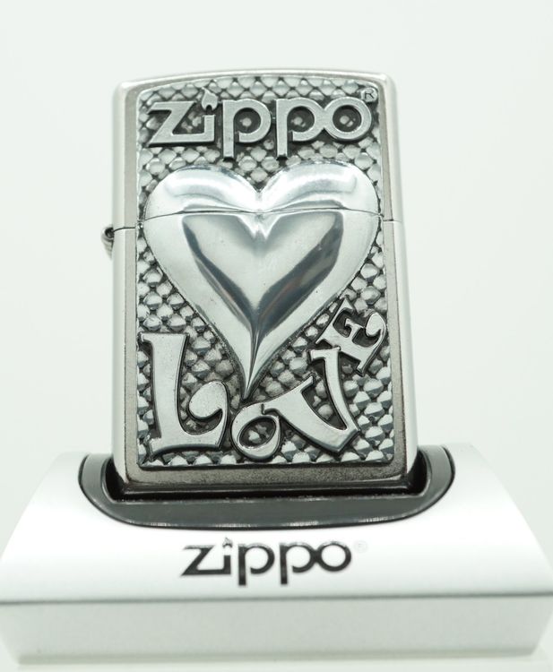 ZIPPO® LOVE HEART - HEAVY - 3D- 2016 - UNGEZUENDET | Kaufen auf Ricardo
