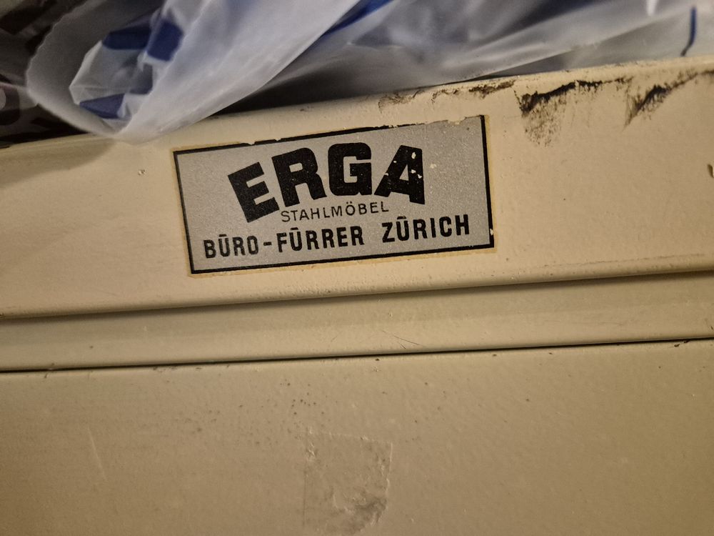 Vintage Rollschubladen Schrank (Gebraucht) in Hausen AG für CHF 1 – nur ...