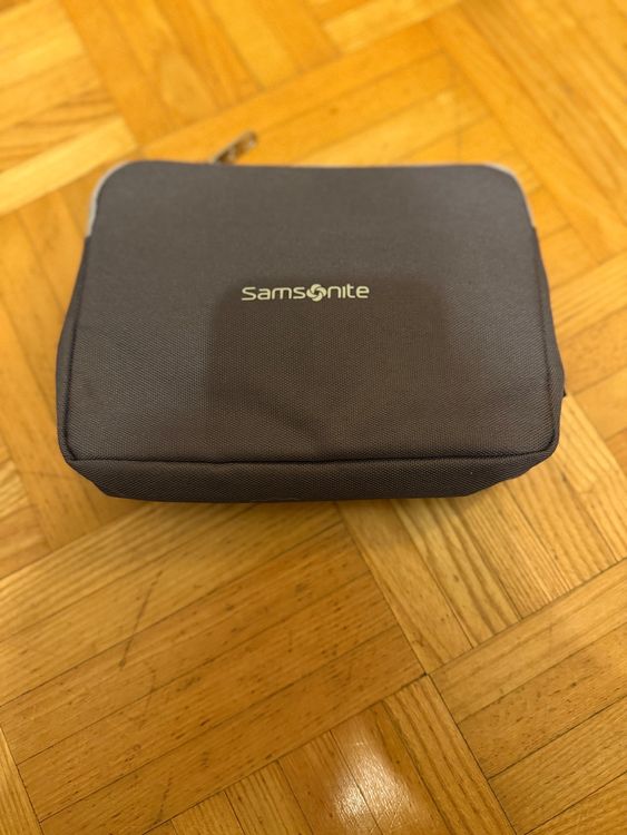 Samsonite Lufthansa Business Class Amenity Kit (Gebraucht) in bioggio ...