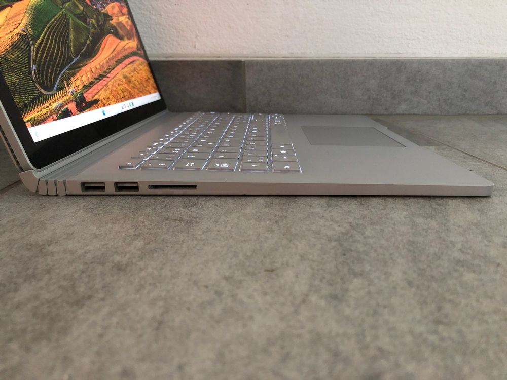 Surface Book, i5-6300U, 3000x2000 Pixel, 8GB RAM, 128GB SSD (Gebraucht ...