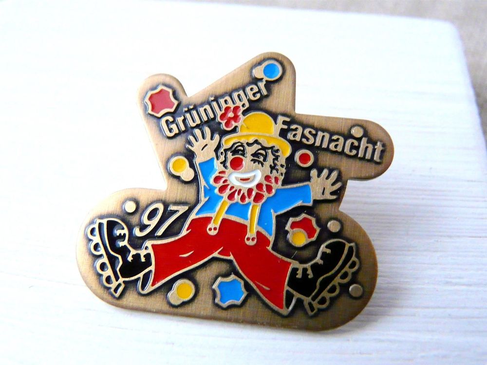 •Grüninger Fasnacht 97 ZH clown + Versand pin M7L.4 | Kaufen auf Ricardo