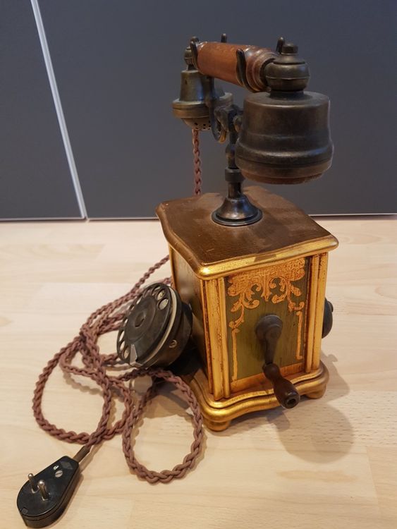 Telefon Antik, sehr dekorativ (Gebraucht) in Stallikon für CHF 140 ...