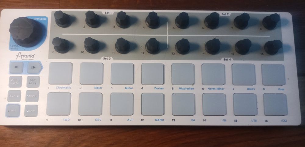 Arturia Beatstep Neuwertig! (Gebraucht) in Uster für CHF 88 – mit Lieferung auf Ricardo kaufen
