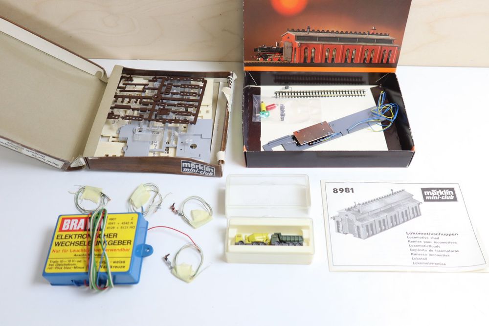 Märklin Stellwerk 8965 / Brawa Leuchten / LKW Set 8918 & ... (Gebraucht ...