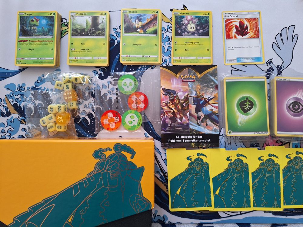 Lot Pokemon 80 Karten; Würfel; Elite Trainer Box leer (Gebraucht) in ...