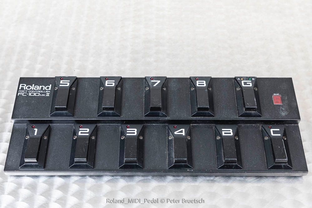 Roland FC-100 MKII MIDI Foot Controller + 1 Expression Pedal | Kaufen ...