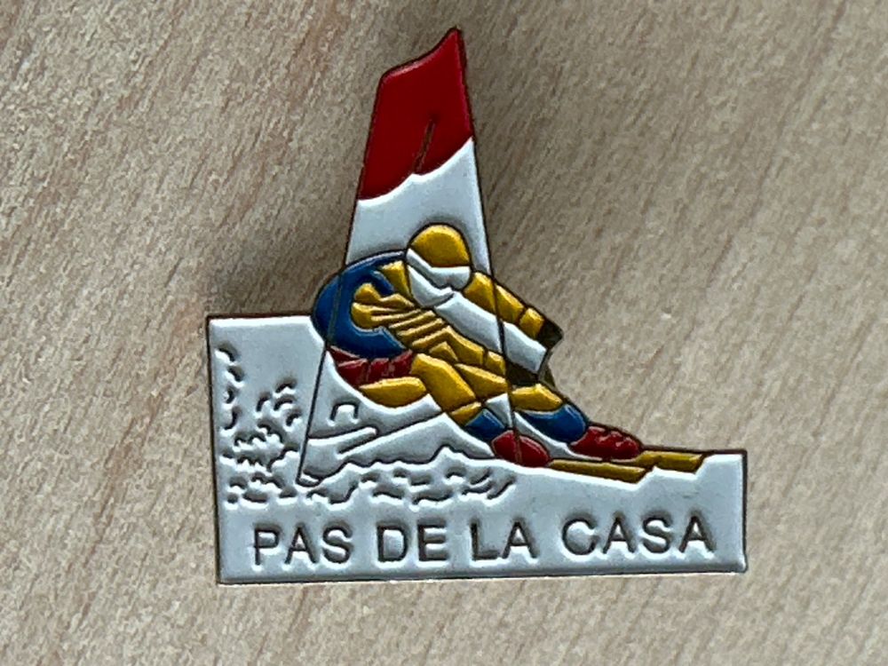 Pin Pas de la Casa | Kaufen auf Ricardo