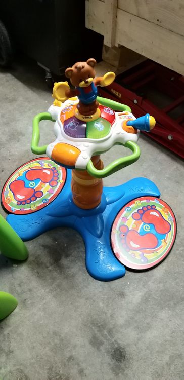 VTech Tanz/ Musik turm (Gebraucht) in Flawil für CHF 6 – mit Lieferung ...
