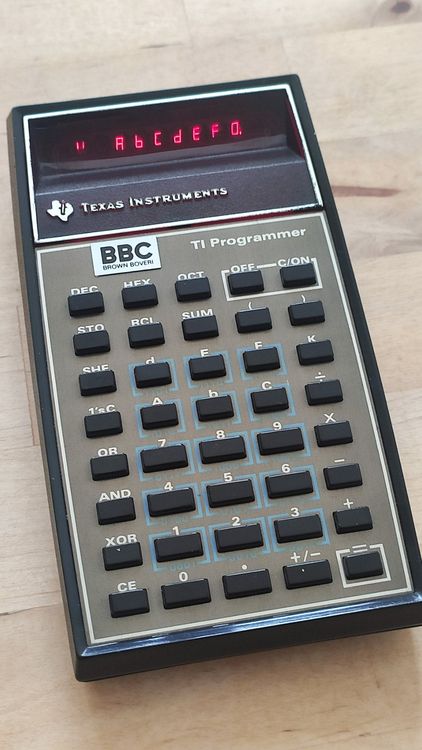 Texas Instruments TI Programmer Taschenrechner (Gebraucht) in Berneck für CHF 95 – mit Lieferung ...
