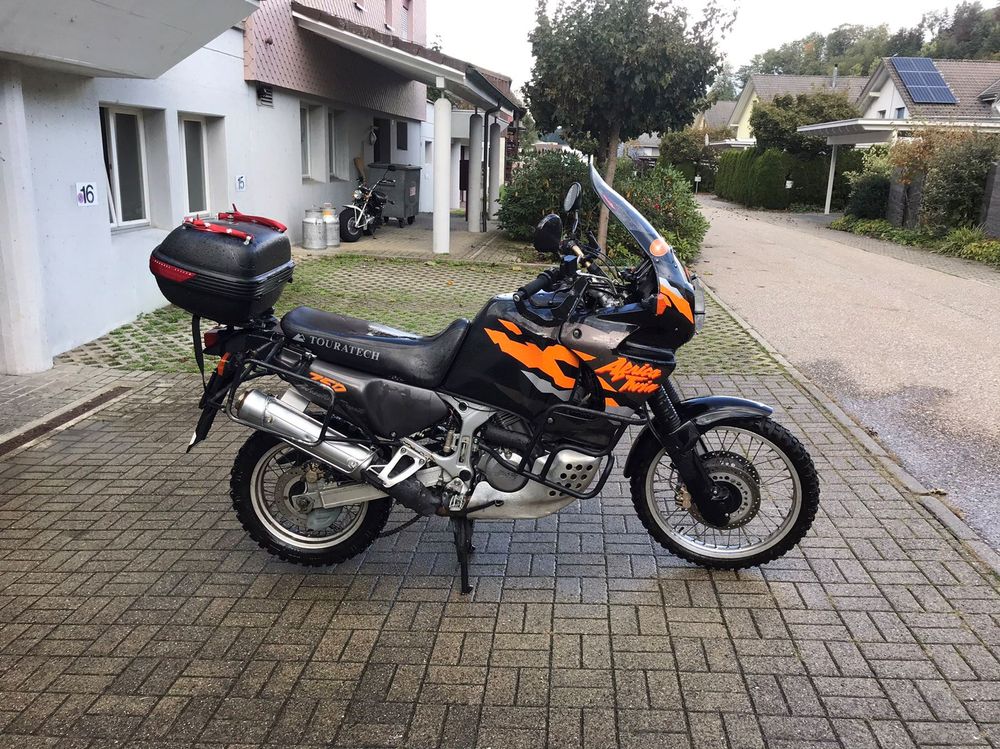 Honda Africa Twin RD07 (Defekt) in Willisau für CHF 696 – nur Abholung ...