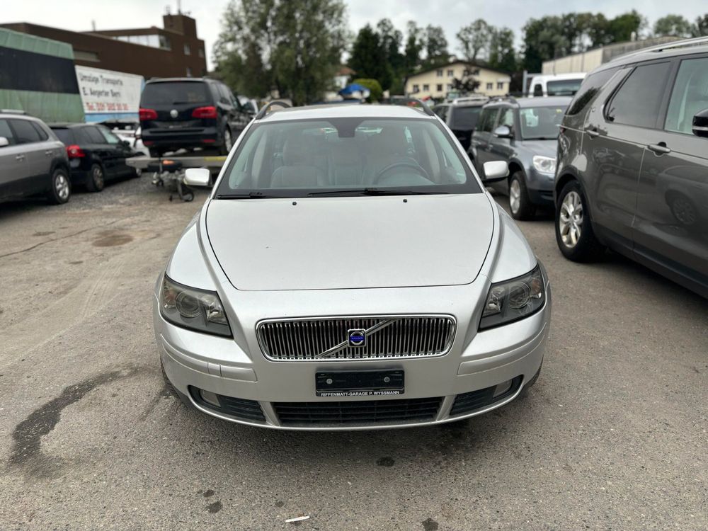 VOLVO V50 2.4i | Kaufen auf Ricardo
