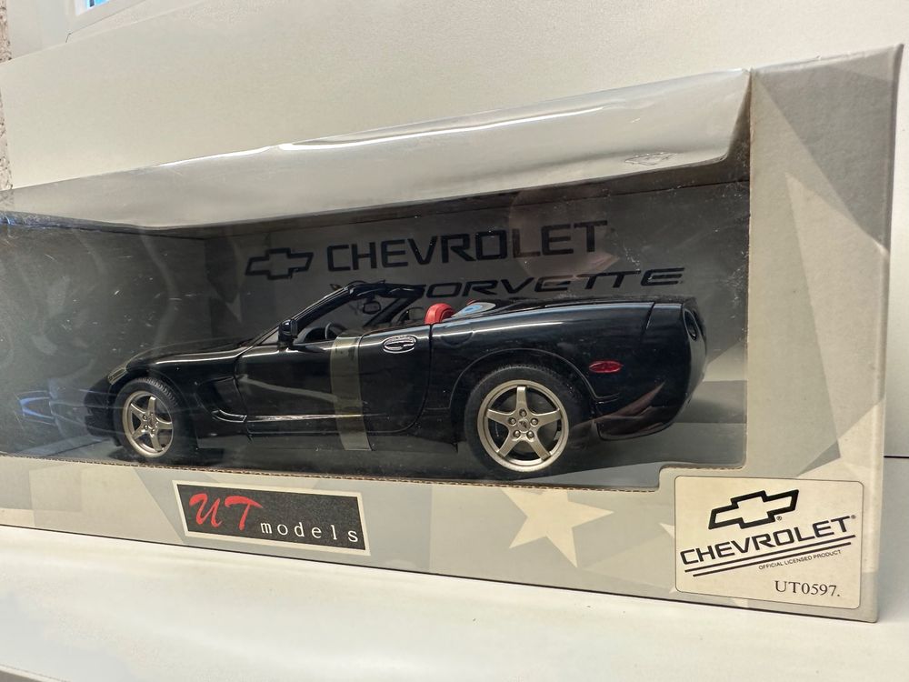 Chevrolet Corvette C5 Convertible 1:18, schwarz, UT Models (Neu und ...