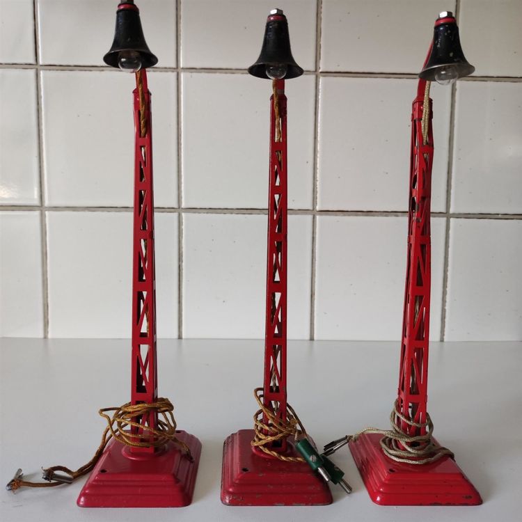 MäRKLIN 3 Stk. Bogenlampen 13452/1 | Kaufen auf Ricardo