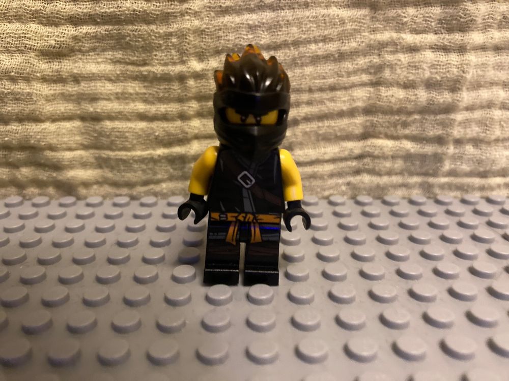 Cole FS - Lego Ninjago Minifigur - njo546 (Gebraucht) in luzern für CHF ...