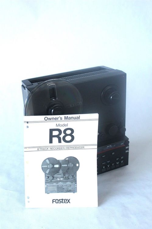 Professionelle FOSTEX R8 - Mehrspur-Bandmaschine, 1989 (Gebraucht) in ...