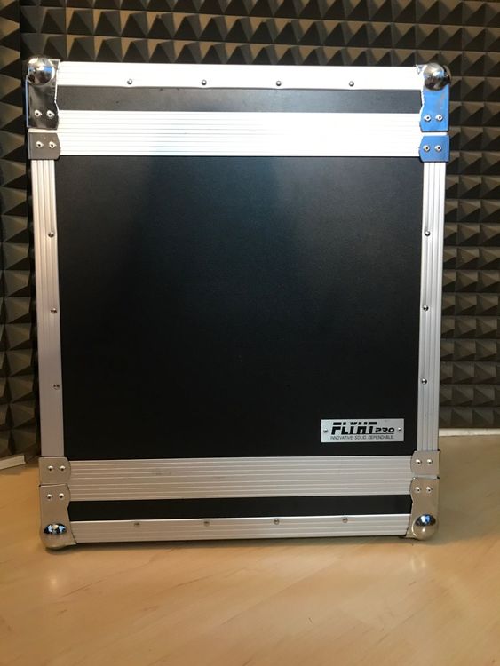 Flyht Pro Case 3 U 19" Double Door Rack | Kaufen auf Ricardo