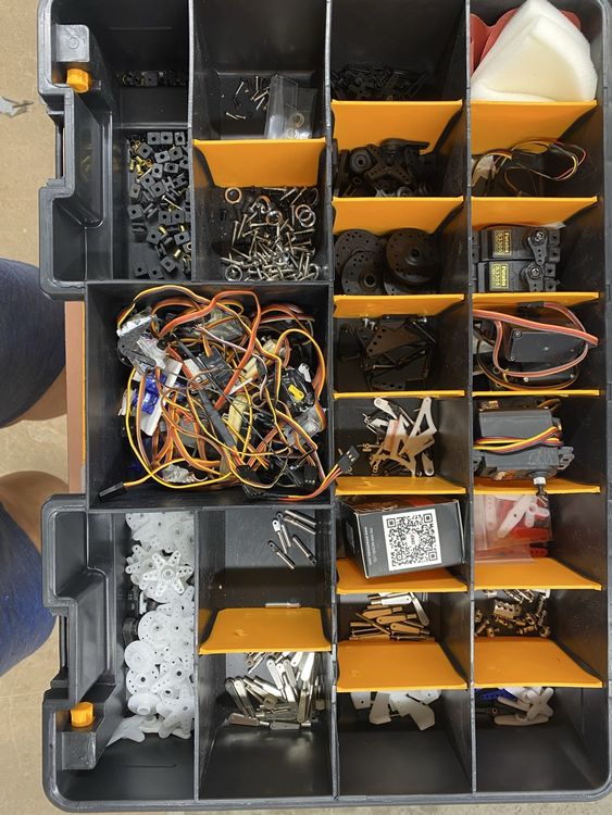 Servo Box ansteuerungen (Gebraucht) in Saanen für CHF 90 – mit ...