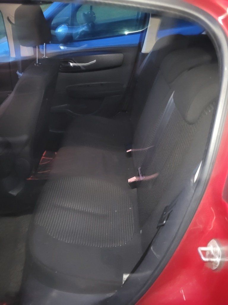 Bonne Citroën C4 1.6L HDi, turbo diesel, Modèle 2011 Climati (Gebraucht ...