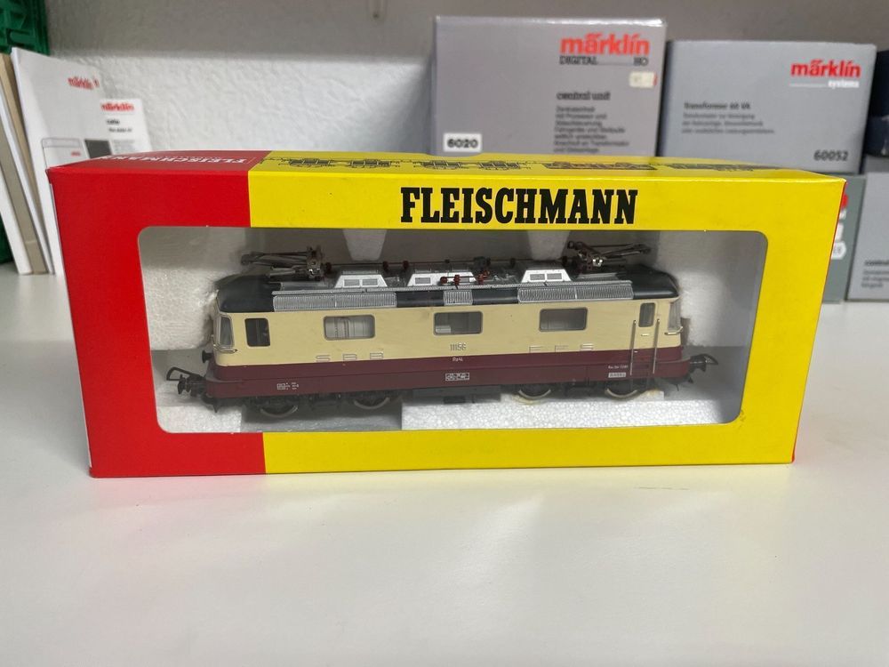 Fleischmann 4341 Re 4/4 TEE (Gebraucht) in Wilderswil für CHF 75 – mit ...