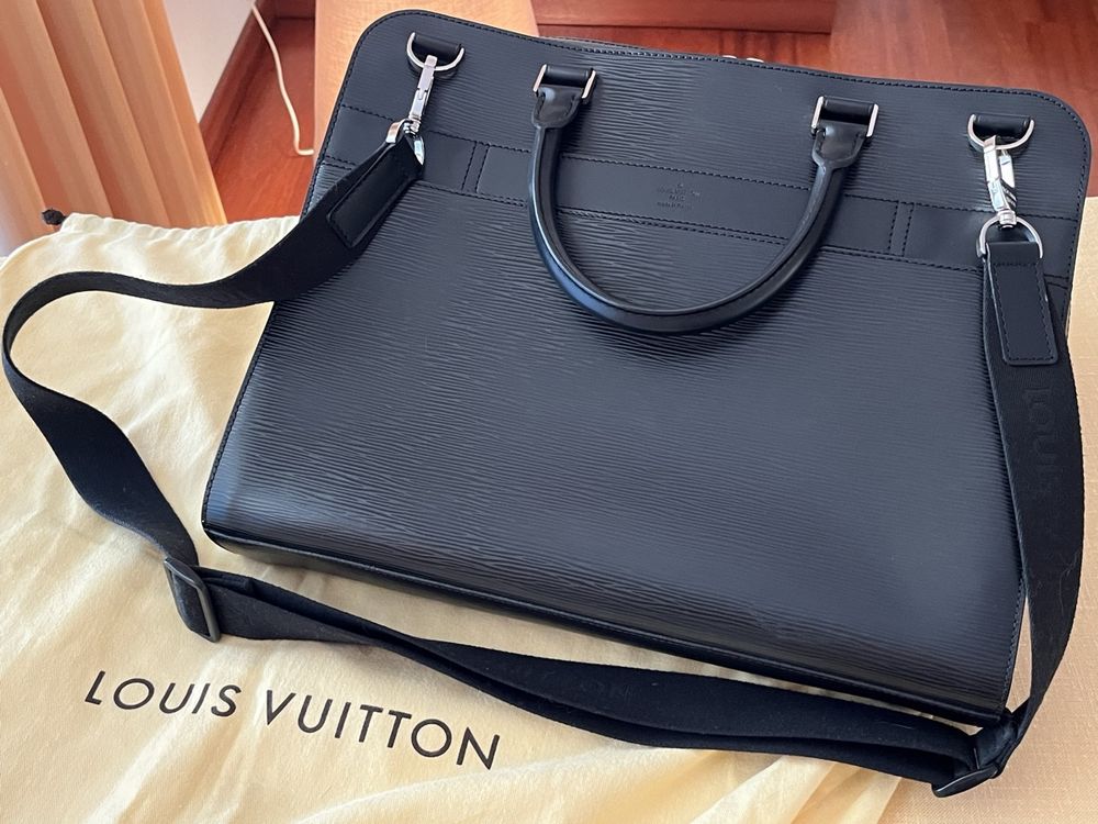Louis Vuitton Black Epi Leather Bassano MM Briefcase Bag (Gebraucht) in ...