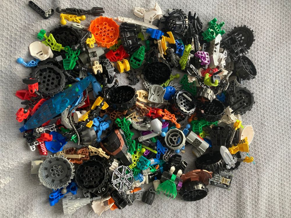 1,3 Kg Lego grosse und kleine Bionicel Teile | Kaufen auf Ricardo