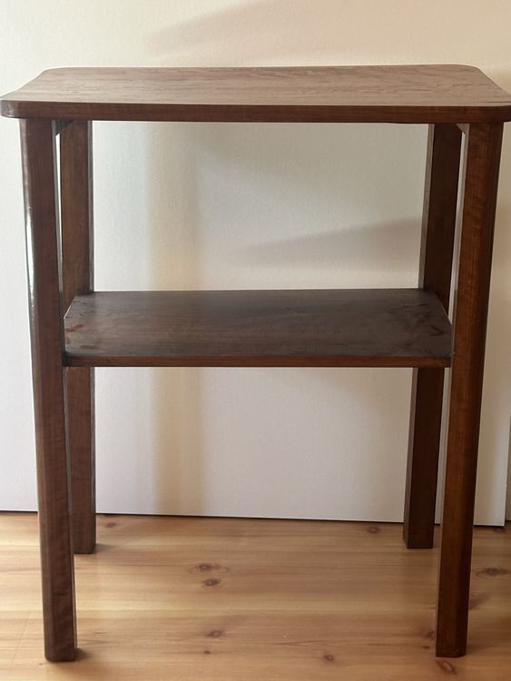 Small vintage wooden side table (Gebraucht) in Adliswil für CHF 30 ...