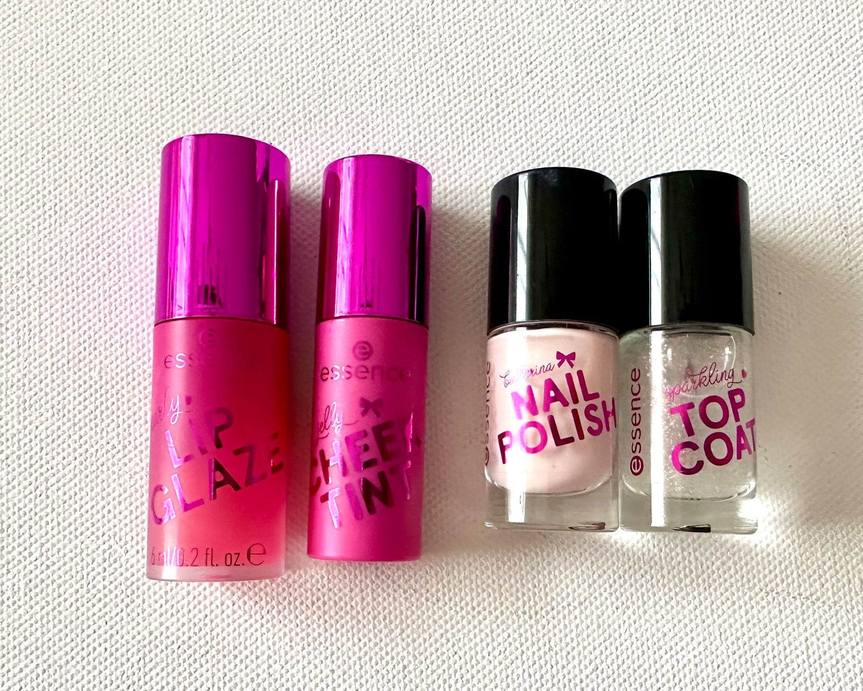 Essence Make-up Set aus dem Adventskalender 2025, neu (Neu und ...