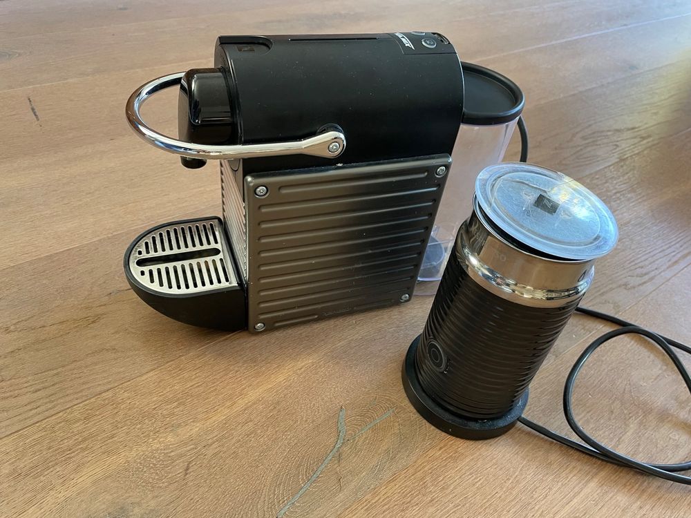 Nespresso Turmix Puxie inkl Milchschäumer (Gebraucht) in Uster für CHF 21 – mit Lieferung auf ...