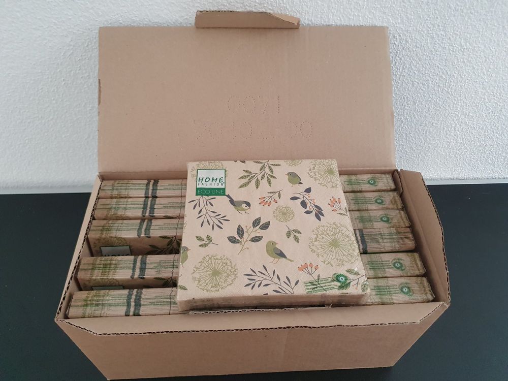 Servietten - 12 Packungen - 33cm x 33cm (Neu und originalverpackt) in ...