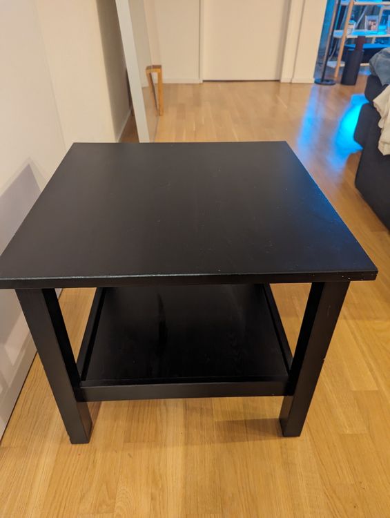 Ikea HEMNES Couchtisch, schwarz, 55x55 cm (Gebraucht) in Zürich für CHF 25 – nur Abholung auf ...