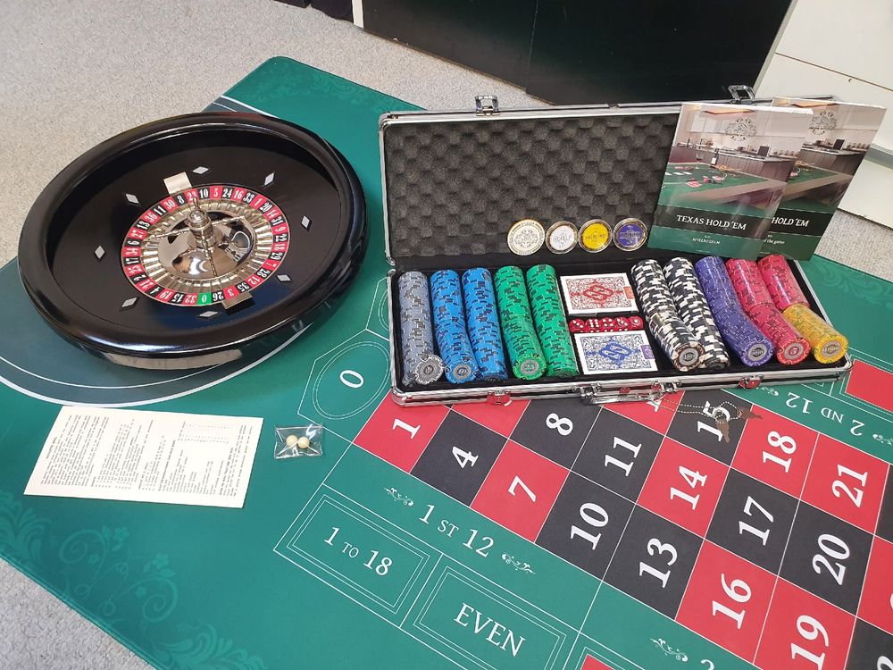 45cm Roulette & Matte & Chips (Neu (gemäss Beschreibung)) in Holziken ...