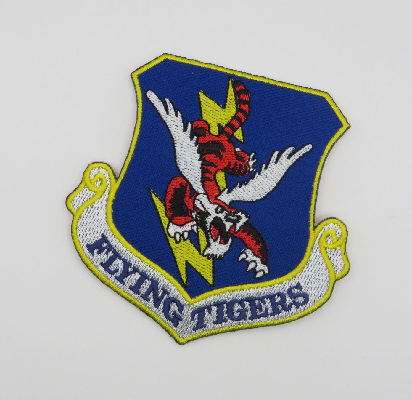 FLYING TIGERS - Aufnäher - Aufbügler - Stickerei - 9x9cm (Neu und ...