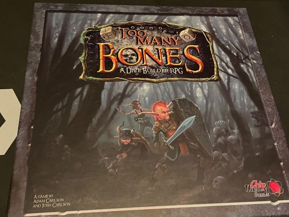 Too Many Bones - a dice builder RPG board game | Kaufen auf Ricardo