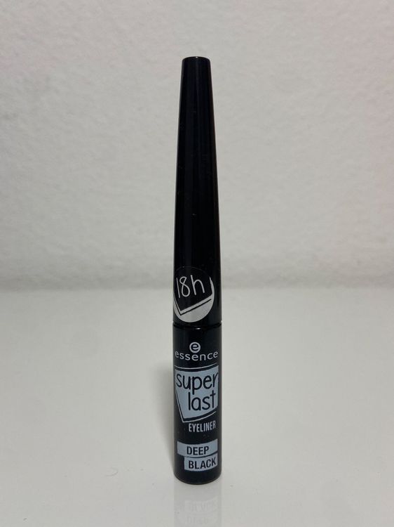 Essence Super Last Eyeliner Deep Black (Gebraucht) in Zürich für CHF 2 ...