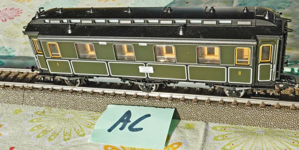 Trix 23016 Bay. Schnellzugwagen 1./2. Kl (Neu (gemäss Beschreibung)) in ...