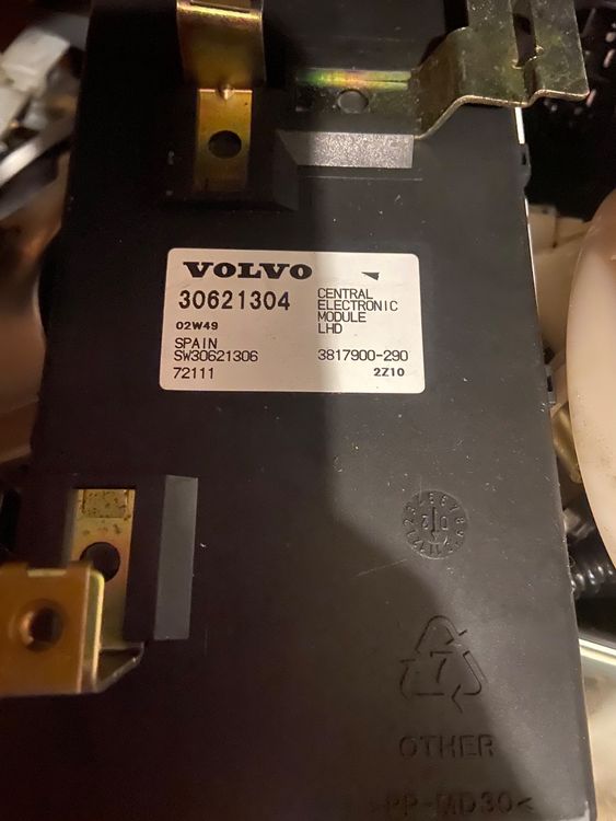 Volvo V40 / S40 T4 /03 CEM Centralelektronikmodul | Kaufen auf Ricardo