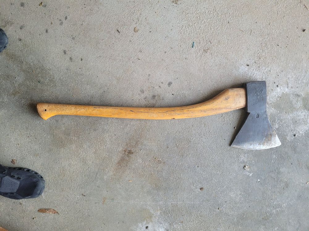 Rustikales Antik-Beil | Kaufen auf Ricardo
