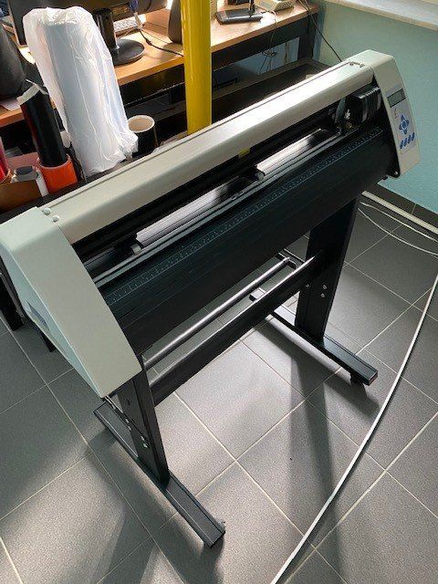 Schneide Plotter inkl. allem und Textil Presse | Kaufen auf Ricardo