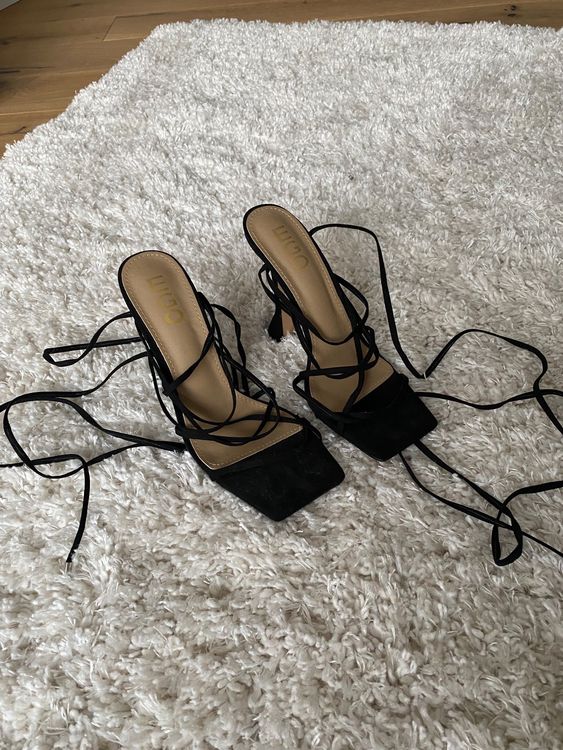 High Heels Schwarz zum Schnüren (Neu (gemäss Beschreibung)) in Wohlen AG für CHF 10 – mit ...