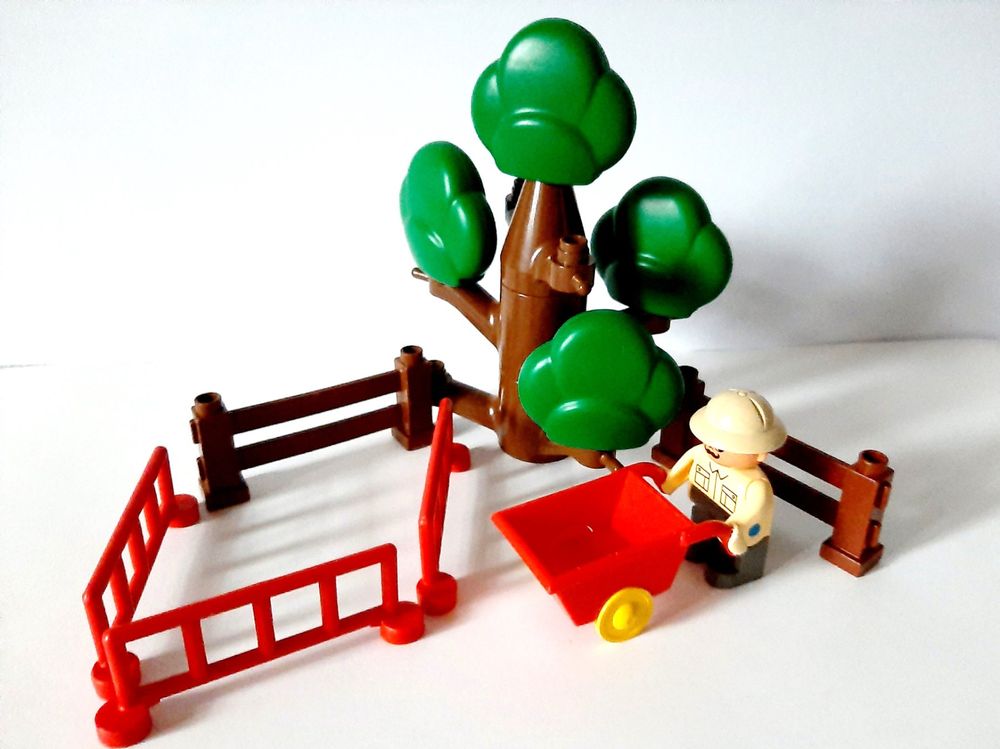 Duplo Baum Figur Schubkarre Zaun Set | Kaufen auf Ricardo