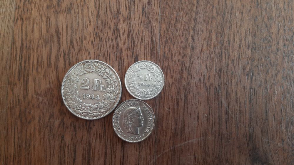 Schweizer Silbergeld 1944 2 Fränkler und füfzger (Gebraucht) in Lieli für CHF 8 – mit Lieferung ...