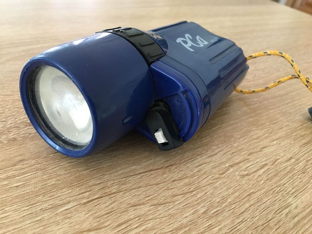 IKELITE PCa Taucher Halogen Taschenlampe (Gebraucht) in Baar für CHF 9 ...