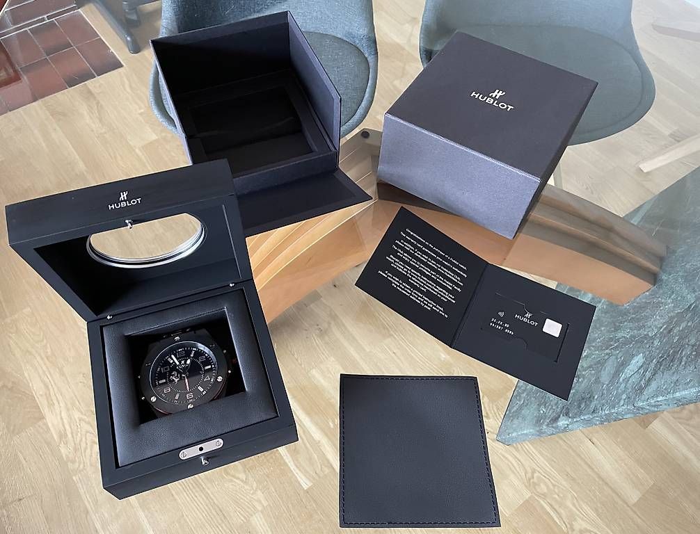Hublot Big Bang Ferrari (D'occasion) à Brünisried pour CHF 2000 – avec ...