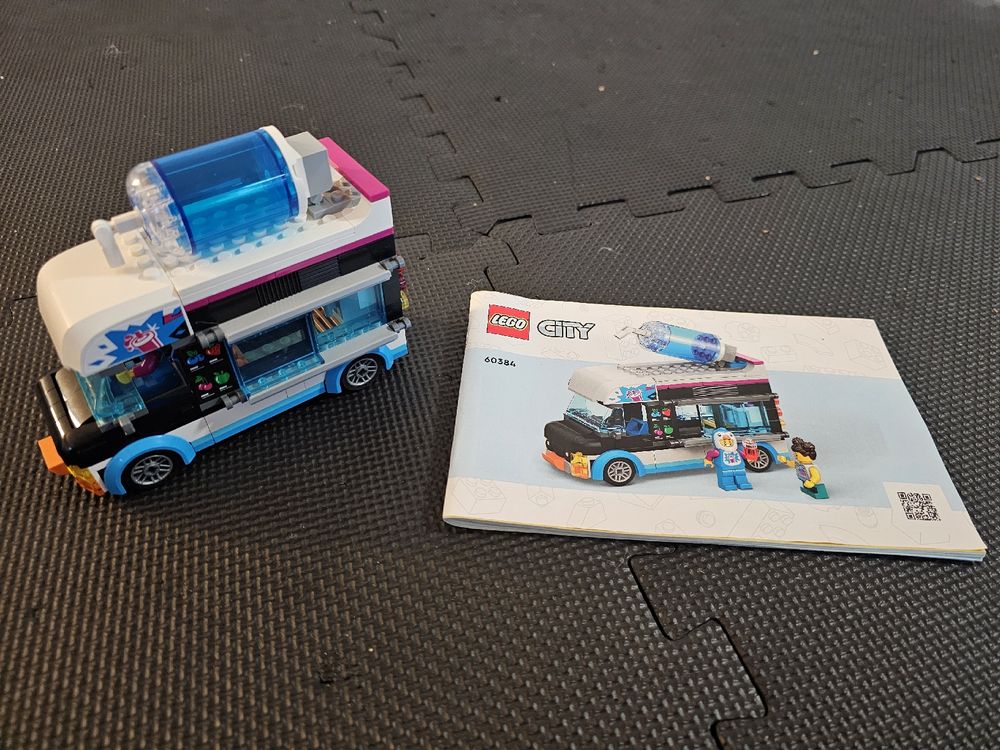 Lego City Slush-Eiswagen 60384 (Gebraucht) in Aathal-Seegräben für CHF ...