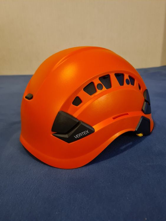 Petzl Schutzhelm VERTEX VENT belüftet | Kaufen auf Ricardo